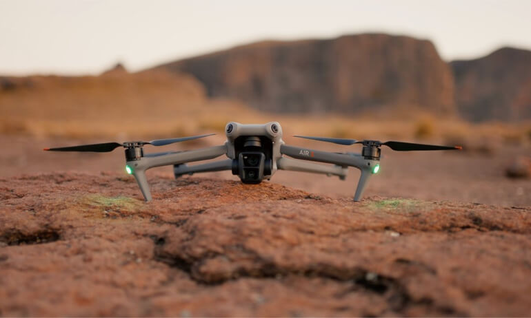 DJI Air 3 - Video - DJI